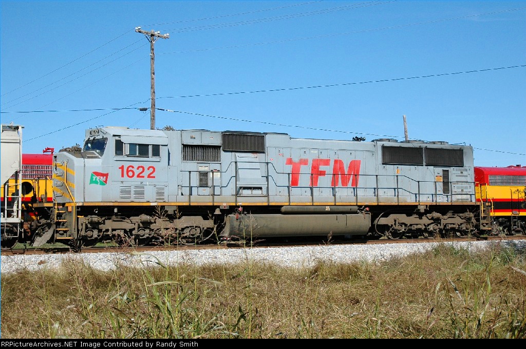 TFM 1622 pushing past the KCS Holiday Special